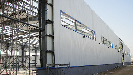 Fast Construction Pre Engineered Steel Buildings ISO9001 Prefabricated ...